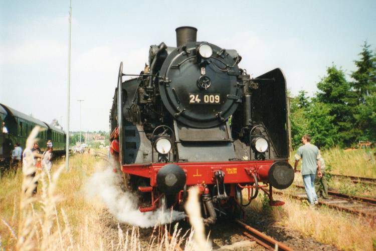 BR 24 009